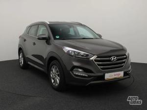 Brown Hyundai Tucson 2016 in Vilnius, with an engine capacity of 1.60 L and mileage of 194 thousand km for 11299 €, photo 11 on AUTOMOTO.COM.LV