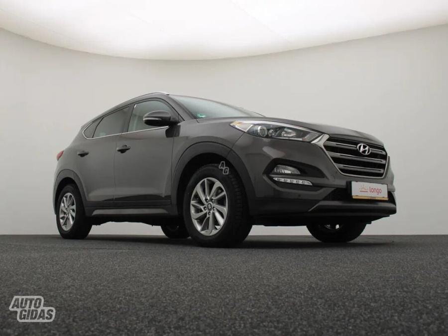 Brown Hyundai Tucson 2016 in Vilnius, with an engine capacity of 1.60 L and mileage of 194 thousand km for 11299 €, photo 12 on AUTOMOTO.COM.LV