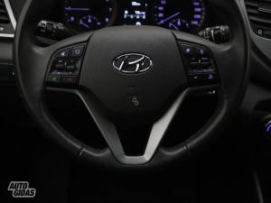 Brown Hyundai Tucson 2016 in Vilnius, with an engine capacity of 1.60 L and mileage of 194 thousand km for 11299 €, photo 19 on AUTOMOTO.COM.LV