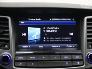 Brown Hyundai Tucson 2016 in Vilnius, with an engine capacity of 1.60 L and mileage of 194 thousand km for 11299 €, photo 23 on AUTOMOTO.COM.LV