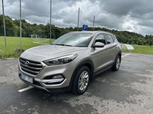 Brown Hyundai Tucson 2016 in Kretinga, with an engine capacity of 1.59 L and mileage of 134 thousand km for 14500 €, photo  on AUTOMOTO.COM.LV