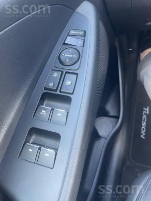 Brūns Hyundai Tucson 2016 Rīga, ar dzinēja tilpumu 1.60 L un nobraukumu 65 tūkst. km par 17900 €, foto 8 vietnē AUTOMOTO.COM.LV