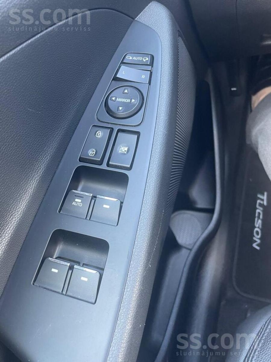 Brūns Hyundai Tucson 2016 Rīga, ar dzinēja tilpumu 1.60 L un nobraukumu 65 tūkst. km par 17900 €, foto 8 vietnē AUTOMOTO.COM.LV