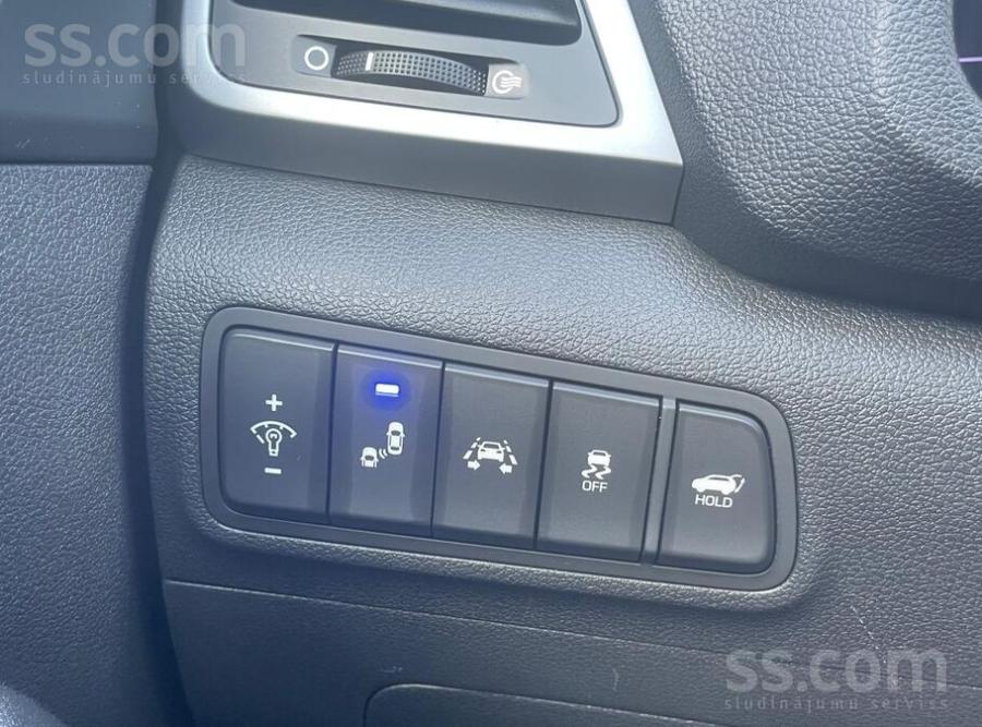 Brūns Hyundai Tucson 2016 Rīga, ar dzinēja tilpumu 1.60 L un nobraukumu 65 tūkst. km par 17900 €, foto 9 vietnē AUTOMOTO.COM.LV