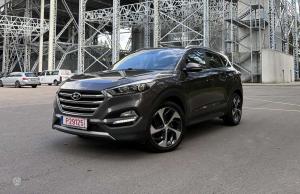 Brown Hyundai Tucson 2016 in Druskininkai, with an engine capacity of 2.00 L and mileage of 226 thousand km for 12500 €, photo  on AUTOMOTO.COM.LV