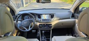 Brown Hyundai Tucson 2016 in Liepaja, with an engine capacity of 1.60 L and mileage of 101 thousand km for 12900 €, photo 10 on AUTOMOTO.COM.LV