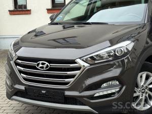 Brown Hyundai Tucson 2017 in Jelgava, with an engine capacity of 2.00 L and mileage of 103 thousand km for 15800 €, photo 8 on AUTOMOTO.COM.LV