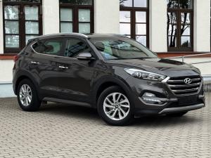 Brown Hyundai Tucson 2017 in Jelgava, with an engine capacity of 2.00 L and mileage of 103 thousand km for 15800 €, photo 10 on AUTOMOTO.COM.LV