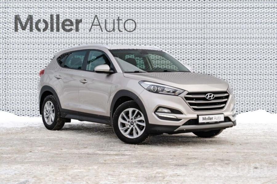 Brown Hyundai Tucson 2017 in Riga, with an engine capacity of 1.60 L and mileage of 73 thousand km for 16650 €, photo 2 on AUTOMOTO.COM.LV