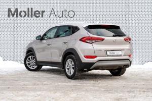 Brown Hyundai Tucson 2017 in Riga, with an engine capacity of 1.60 L and mileage of 73 thousand km for 16650 €, photo 3 on AUTOMOTO.COM.LV