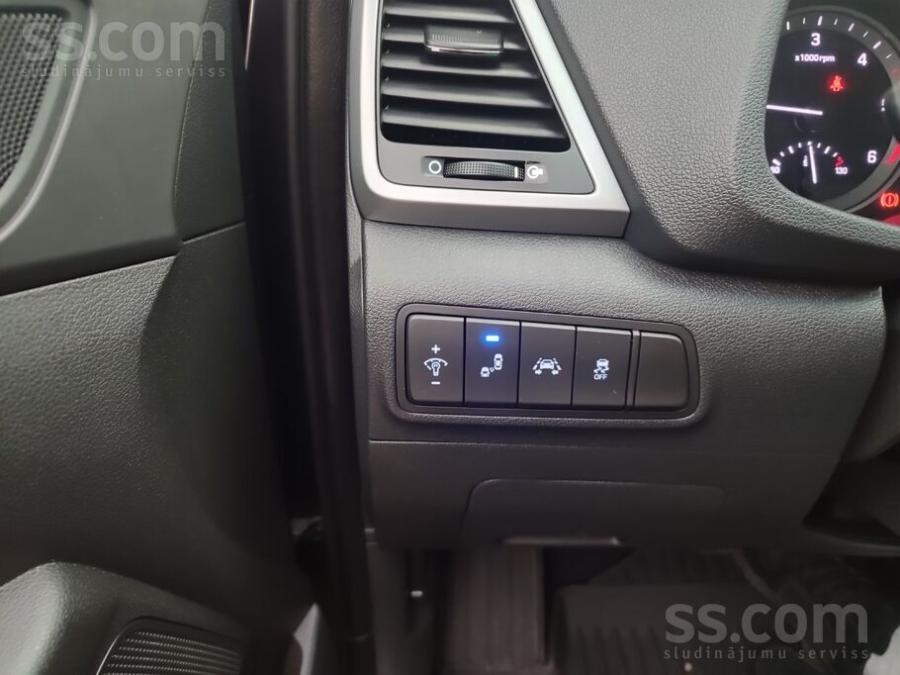 Brūns Hyundai Tucson 2017 Daugavpils, ar dzinēja tilpumu 2.00 L un nobraukumu 303 tūkst. km par 10900 €, foto 5 vietnē AUTOMOTO.COM.LV