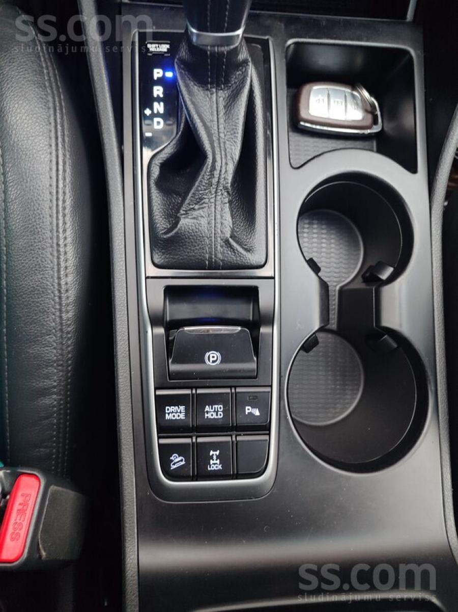 Brūns Hyundai Tucson 2017 Daugavpils, ar dzinēja tilpumu 2.00 L un nobraukumu 303 tūkst. km par 10900 €, foto 10 vietnē AUTOMOTO.COM.LV
