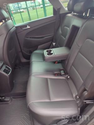 Brūns Hyundai Tucson 2017 Daugavpils, ar dzinēja tilpumu 2.00 L un nobraukumu 303 tūkst. km par 10900 €, foto 11 vietnē AUTOMOTO.COM.LV