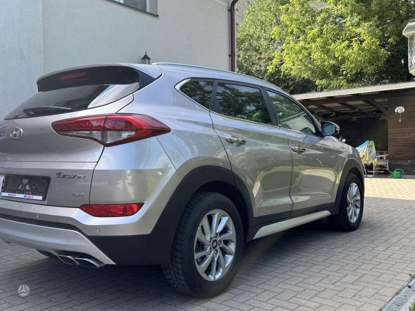 Brūns Hyundai Tucson 2017 Kauņa, ar dzinēja tilpumu 2.00 L un nobraukumu 177 tūkst. km par 13900 €, foto 4 vietnē AUTOMOTO.COM.LV