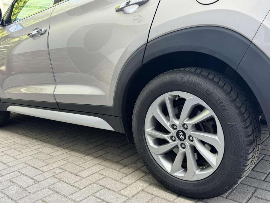 Brūns Hyundai Tucson 2017 Kauņa, ar dzinēja tilpumu 2.00 L un nobraukumu 177 tūkst. km par 13900 €, foto 9 vietnē AUTOMOTO.COM.LV