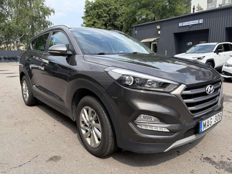 Brūns Hyundai Tucson 2017 Viļņa, ar dzinēja tilpumu 1.69 L un nobraukumu 184 tūkst. km par 11200 €, foto 1 vietnē AUTOMOTO.COM.LV