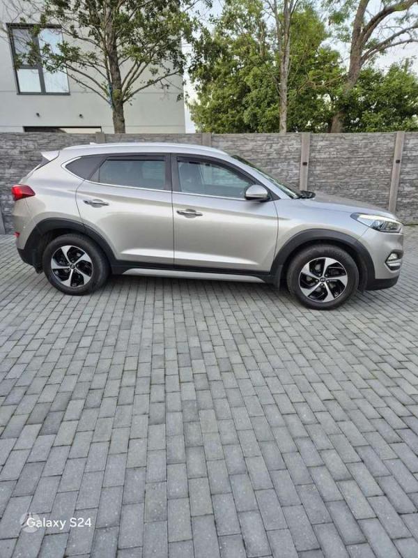 Brūns Hyundai Tucson 2017 Kauņa, ar dzinēja tilpumu 1.69 L un nobraukumu 161 tūkst. km par 11900 €, foto 3 vietnē AUTOMOTO.COM.LV