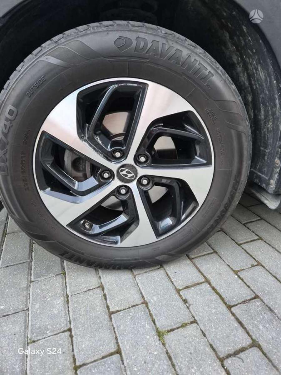 Brown Hyundai Tucson 2017 in Kaunas, with an engine capacity of 1.69 L and mileage of 161 thousand km for 11900 €, photo 9 on AUTOMOTO.COM.LV