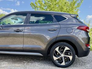 Brūns Hyundai Tucson 2017 Šauļi, ar dzinēja tilpumu 1.70 L un nobraukumu 182 tūkst. km par 14450 €, foto 13 vietnē AUTOMOTO.COM.LV