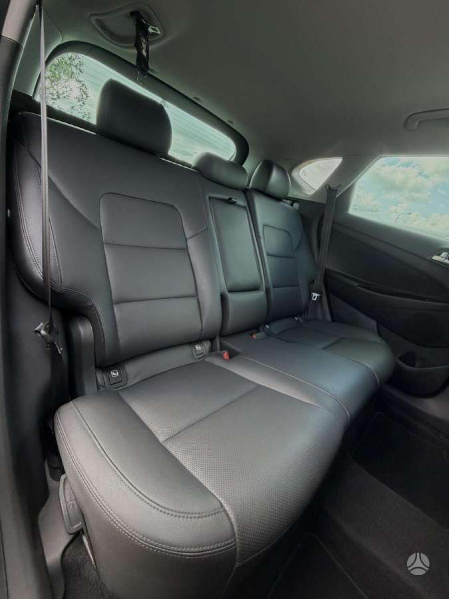 Brūns Hyundai Tucson 2017 Šauļi, ar dzinēja tilpumu 1.70 L un nobraukumu 182 tūkst. km par 14450 €, foto 32 vietnē AUTOMOTO.COM.LV