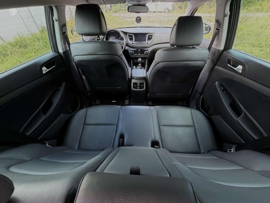 Brūns Hyundai Tucson 2017 Šauļi, ar dzinēja tilpumu 1.70 L un nobraukumu 182 tūkst. km par 14450 €, foto 35 vietnē AUTOMOTO.COM.LV