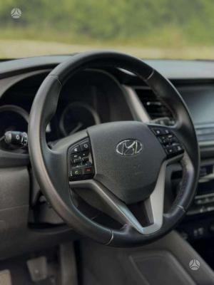 Brūns Hyundai Tucson 2017 Šauļi, ar dzinēja tilpumu 1.69 L un nobraukumu 182 tūkst. km par 14450 €, foto 25 vietnē AUTOMOTO.COM.LV