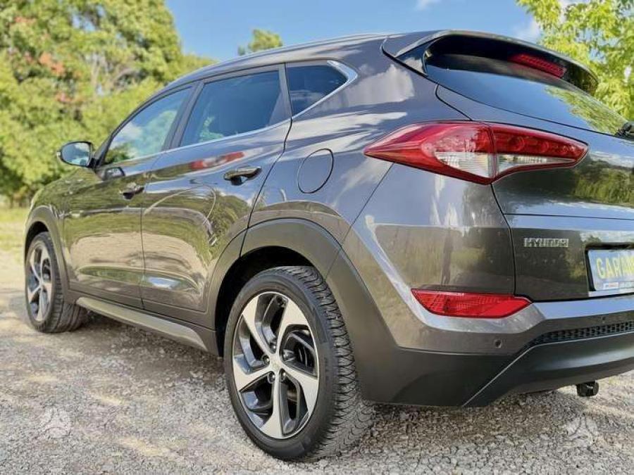 Brūns Hyundai Tucson 2017 Šauļi, ar dzinēja tilpumu 1.69 L un nobraukumu 182 tūkst. km par 14450 €, foto 8 vietnē AUTOMOTO.COM.LV