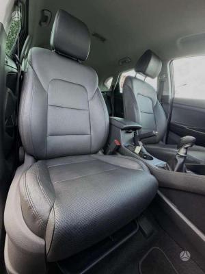Brūns Hyundai Tucson 2017 Šauļi, ar dzinēja tilpumu 1.69 L un nobraukumu 182 tūkst. km par 14450 €, foto 30 vietnē AUTOMOTO.COM.LV