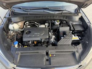 Brown Hyundai Tucson 2017 in Taurage, with an engine capacity of 1.69 L and mileage of 259 thousand km for 10300 €, photo 29 on AUTOMOTO.COM.LV