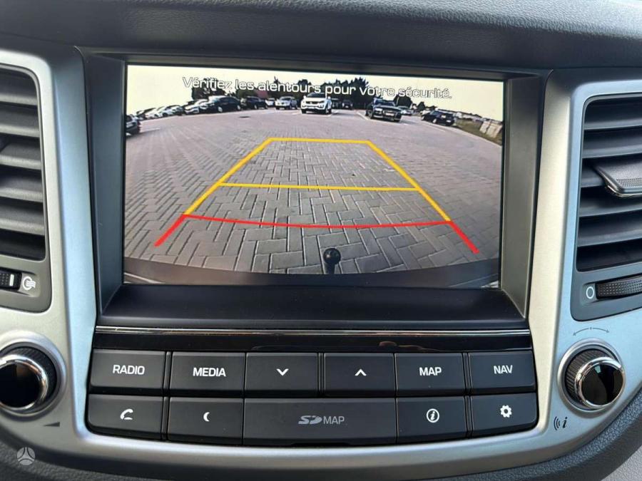 Brown Hyundai Tucson 2017 in Taurage, with an engine capacity of 1.69 L and mileage of 259 thousand km for 10300 €, photo 38 on AUTOMOTO.COM.LV