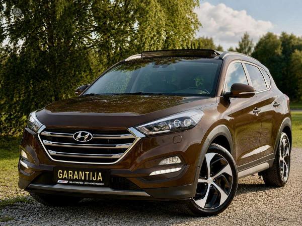 Brown Hyundai Tucson 2017 in Siauliai, with an engine capacity of 2.00 L and mileage of 276 thousand km for 15550 €, photo 3 on AUTOMOTO.COM.LV