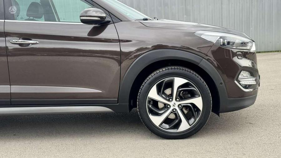 Коричневый Хендай Туксон 2017 в Тельшяй, объемом двигателя 1.59 л и пробегом 98 тыс. км за 14800 €, фото 13 на AUTOMOTO.COM.LV