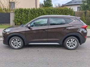 Brūns Hyundai Tucson 2017 Alīta, ar dzinēja tilpumu 1.69 L un nobraukumu 237 tūkst. km par 10500 €, foto  vietnē AUTOMOTO.COM.LV