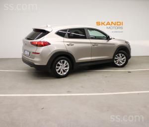 Brūns Hyundai Tucson 2018 Rīga, ar dzinēja tilpumu 1.60 L un nobraukumu 116 tūkst. km par 15690 €, foto 4 vietnē AUTOMOTO.COM.LV