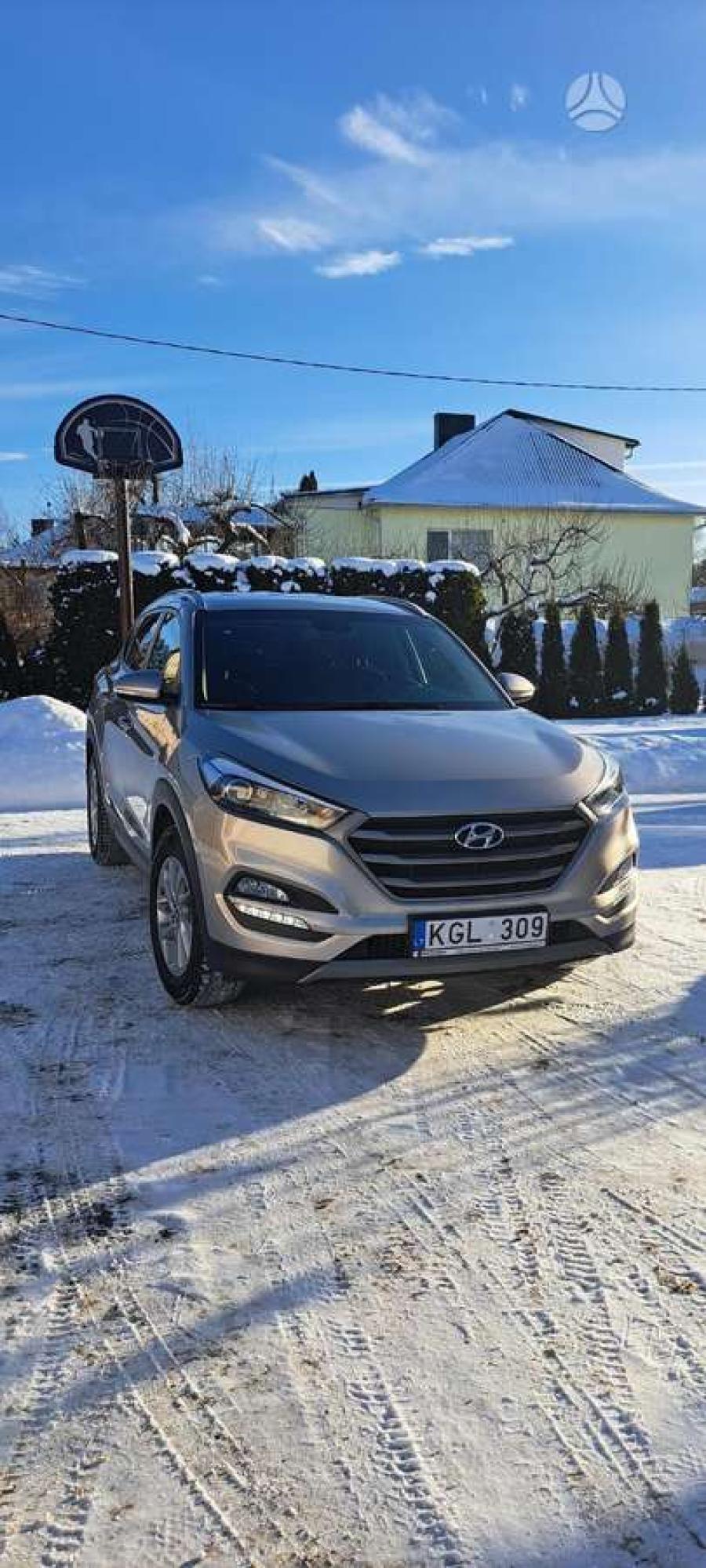Brown Hyundai Tucson 2018 in Birzai, with an engine capacity of 1.59 L and mileage of 77 thousand km for 13900 €, photo 2 on AUTOMOTO.COM.LV