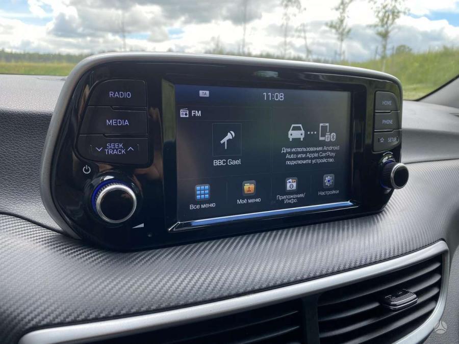 Brown Hyundai Tucson 2018 in Vilnius, with an engine capacity of 1.60 L and mileage of 139 thousand km for 13400 €, photo 12 on AUTOMOTO.COM.LV