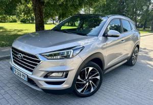 Brown Hyundai Tucson 2018 in Taurage, with an engine capacity of 1.60 L and mileage of 127 thousand km for 14200 €, photo  on AUTOMOTO.COM.LV