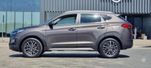 Brown Hyundai Tucson 2019 in Siauliai, with an engine capacity of 1.60 L and mileage of 76 thousand km for 12900 €, photo 5 on AUTOMOTO.COM.LV