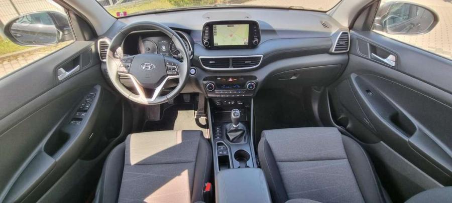 Brown Hyundai Tucson 2019 in Siauliai, with an engine capacity of 1.60 L and mileage of 76 thousand km for 12900 €, photo 14 on AUTOMOTO.COM.LV