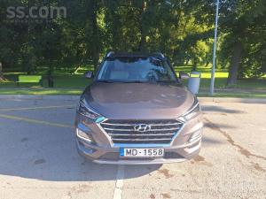 Brown Hyundai Tucson 2019 in Liepaja, with an engine capacity of 1.60 L and mileage of 50 thousand km for 25000 €, photo 7 on AUTOMOTO.COM.LV