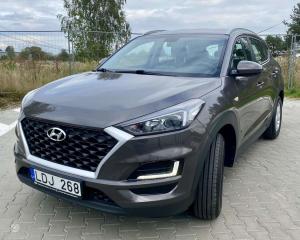 Brown Hyundai Tucson 2019 in Vilnius, with an engine capacity of 1.59 L and mileage of 51 thousand km for 15000 €, photo 3 on AUTOMOTO.COM.LV