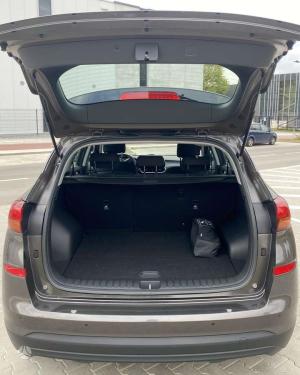 Brown Hyundai Tucson 2019 in Vilnius, with an engine capacity of 1.59 L and mileage of 51 thousand km for 15000 €, photo 15 on AUTOMOTO.COM.LV