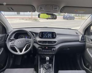 Brown Hyundai Tucson 2019 in Vilnius, with an engine capacity of 1.59 L and mileage of 51 thousand km for 15000 €, photo 17 on AUTOMOTO.COM.LV