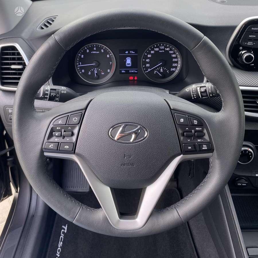 Brown Hyundai Tucson 2019 in Vilnius, with an engine capacity of 1.59 L and mileage of 51 thousand km for 15000 €, photo 18 on AUTOMOTO.COM.LV