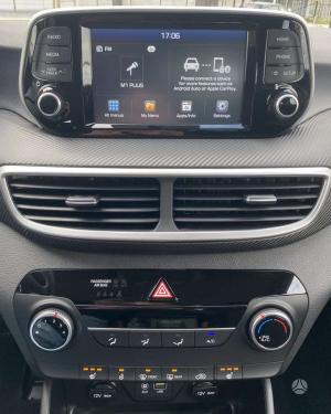 Brown Hyundai Tucson 2019 in Vilnius, with an engine capacity of 1.59 L and mileage of 51 thousand km for 15000 €, photo 20 on AUTOMOTO.COM.LV