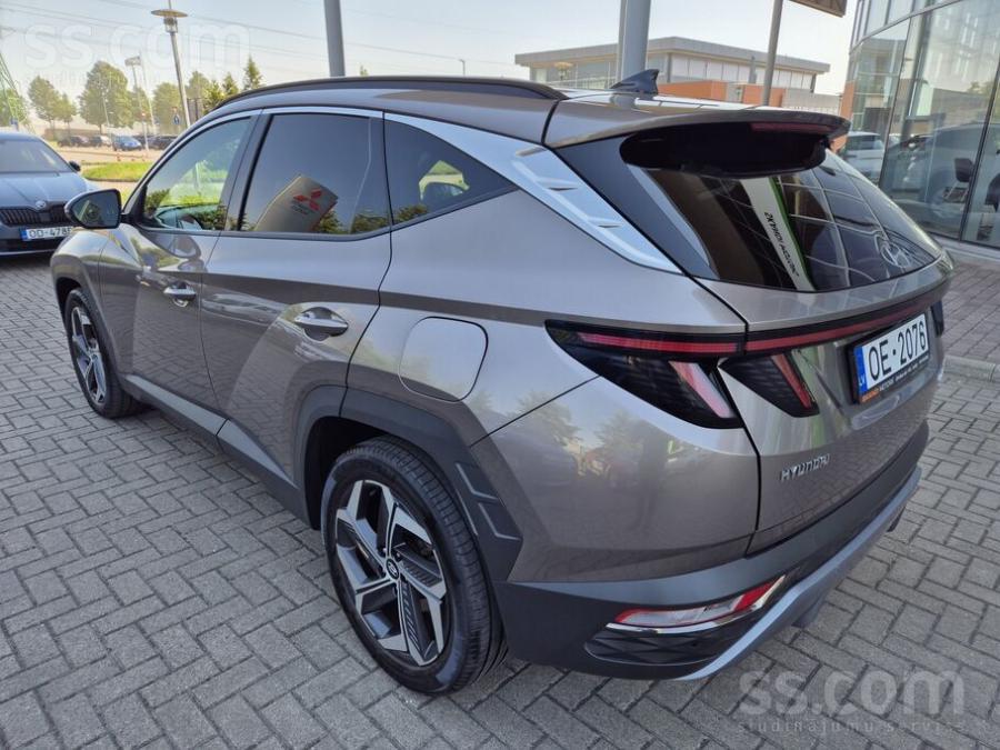 Brūns Hyundai Tucson 2021 Liepāja, ar dzinēja tilpumu 1.60 L un nobraukumu 88 tūkst. km par 21300 €, foto 4 vietnē AUTOMOTO.COM.LV