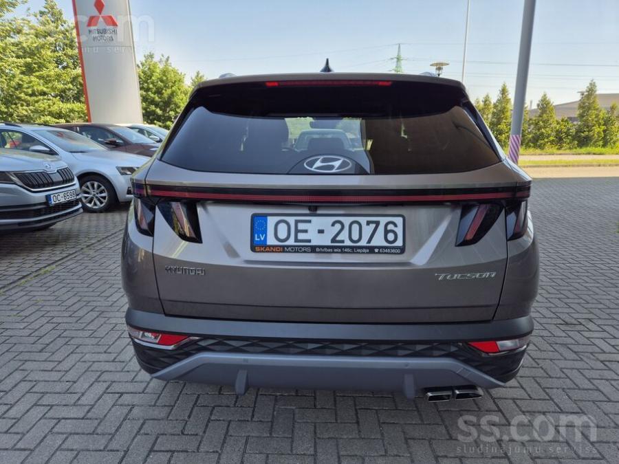 Brūns Hyundai Tucson 2021 Liepāja, ar dzinēja tilpumu 1.60 L un nobraukumu 88 tūkst. km par 21300 €, foto 5 vietnē AUTOMOTO.COM.LV