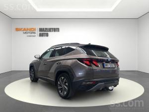 Brūns Hyundai Tucson 2021 Rīga, ar dzinēja tilpumu 1.60 L un nobraukumu 41 tūkst. km par 21790 €, foto 5 vietnē AUTOMOTO.COM.LV