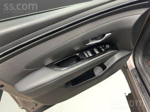Brūns Hyundai Tucson 2021 Rīga, ar dzinēja tilpumu 1.60 L un nobraukumu 41 tūkst. km par 21790 €, foto 13 vietnē AUTOMOTO.COM.LV
