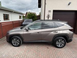 Brown Hyundai Tucson 2021 in Siauliai, with an engine capacity of 1.60 L and mileage of 156 thousand km for 19390 €, photo 8 on AUTOMOTO.COM.LV
